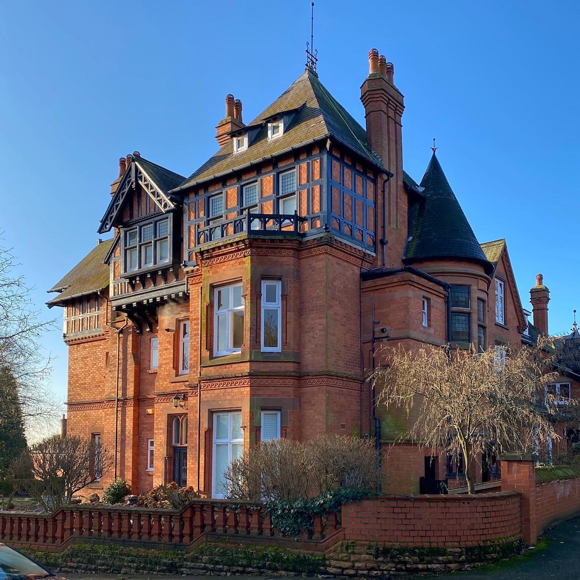 Guest Interview: Dan Simpkin, The Park Estate Instagram – Watson ...